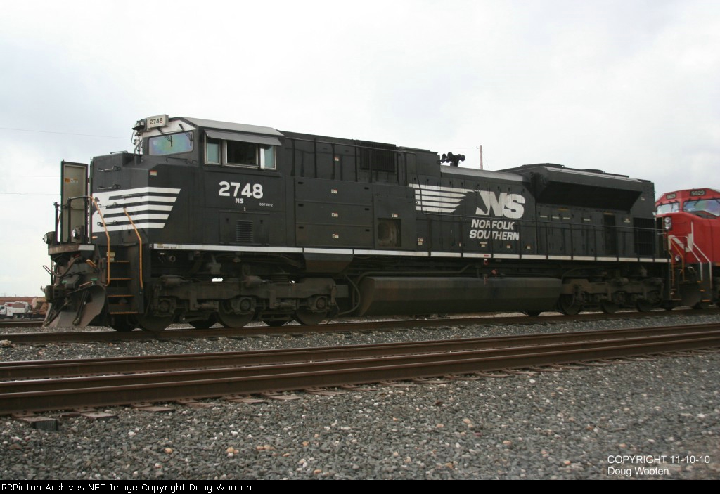NS 2748